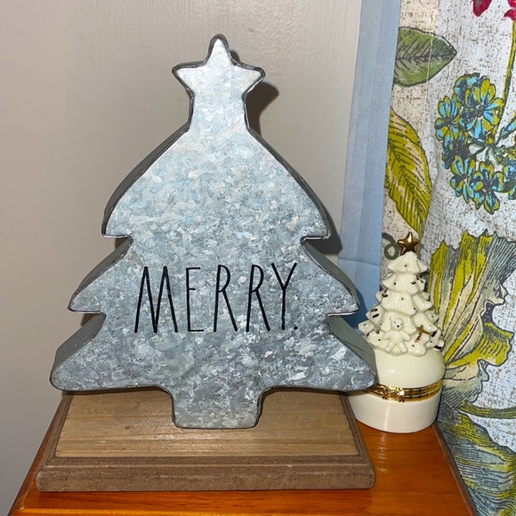 Rae Dunn | Holiday | Rae Dunn Merry Christmas Tree In Galvanized Metal ...